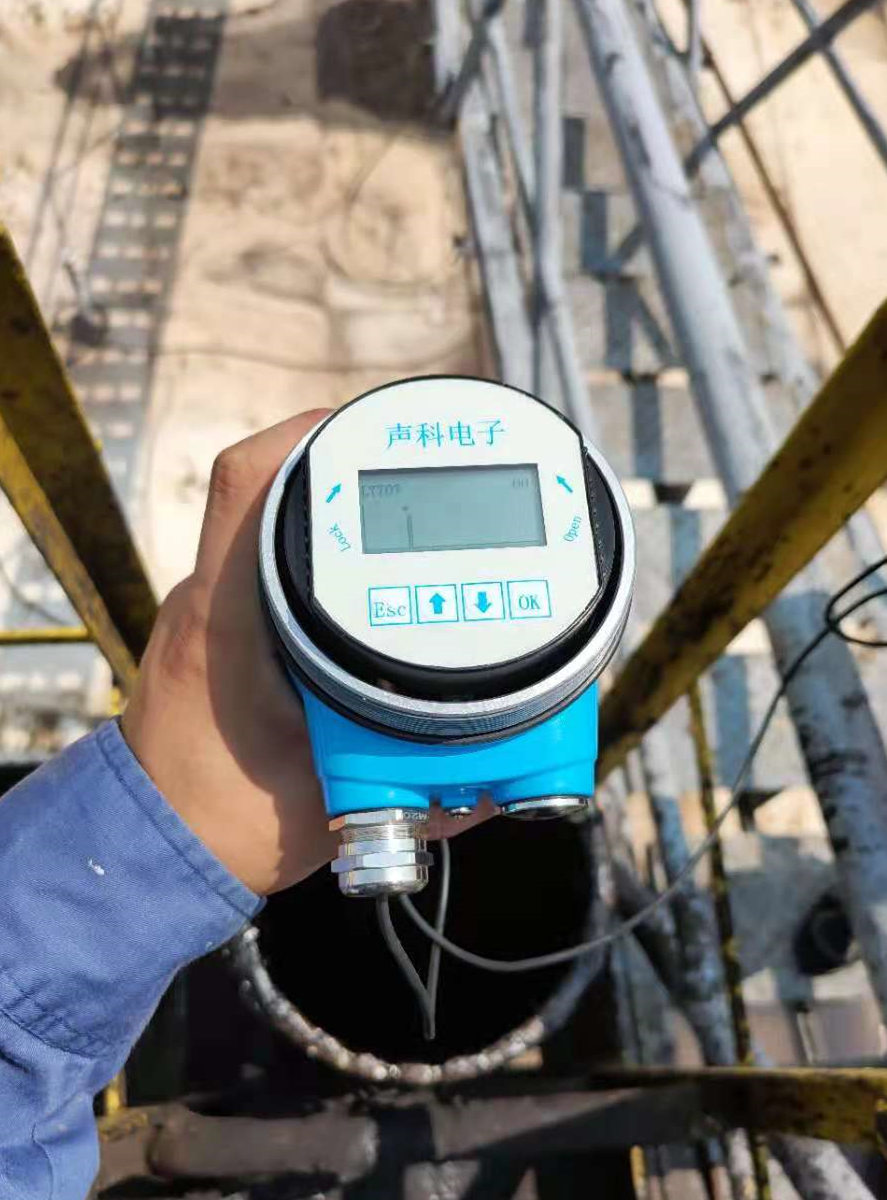 FMCW 80GHz radar liquid level transmitter | SKE Measurement