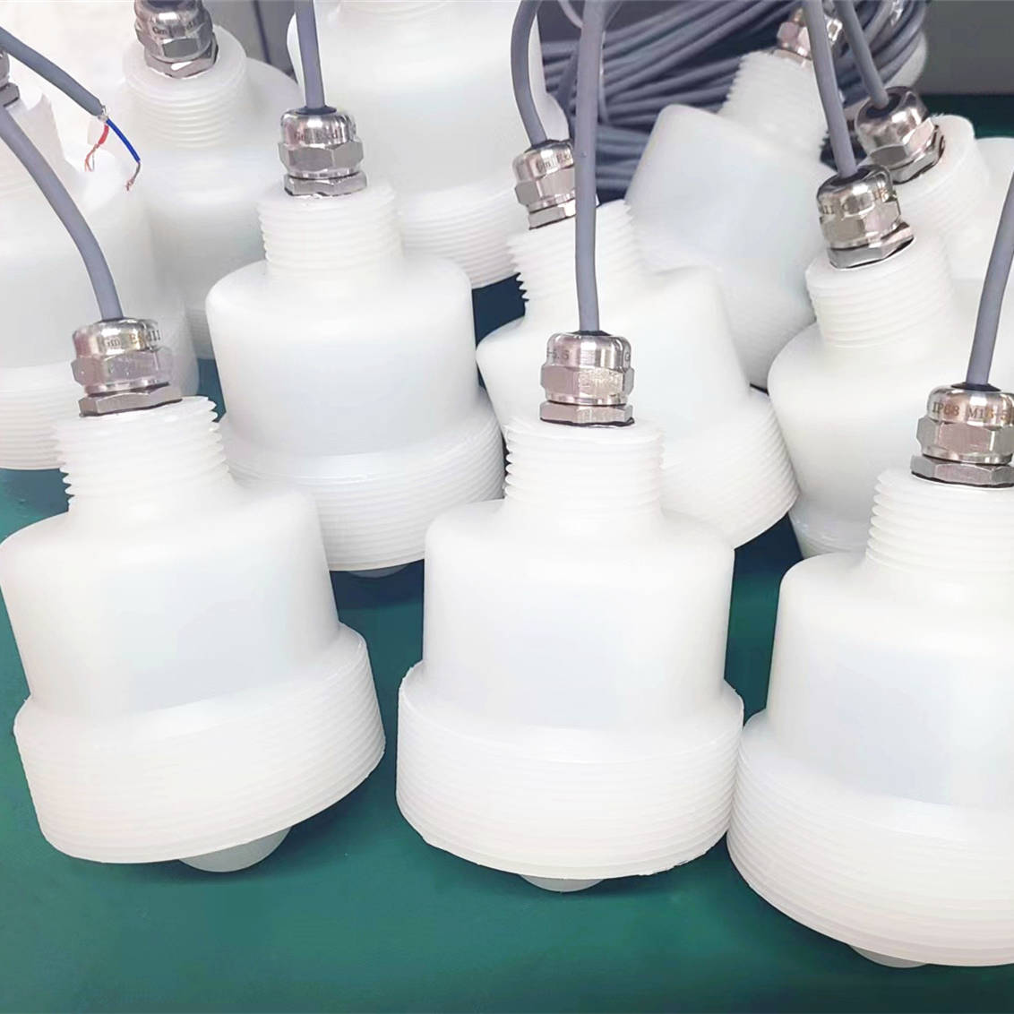 80GHz Radar Water Level Sensor